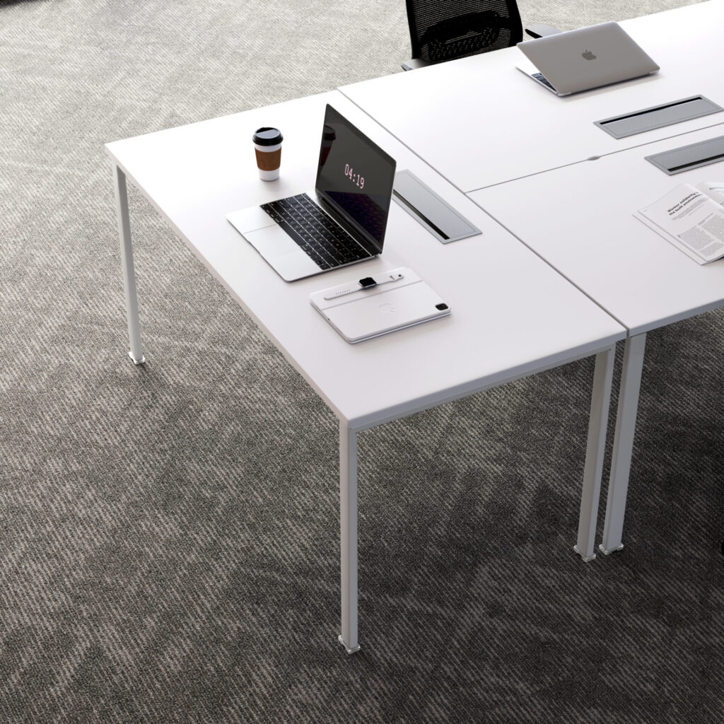 Platform S42 by Rockworth | Desking system for diverse working style